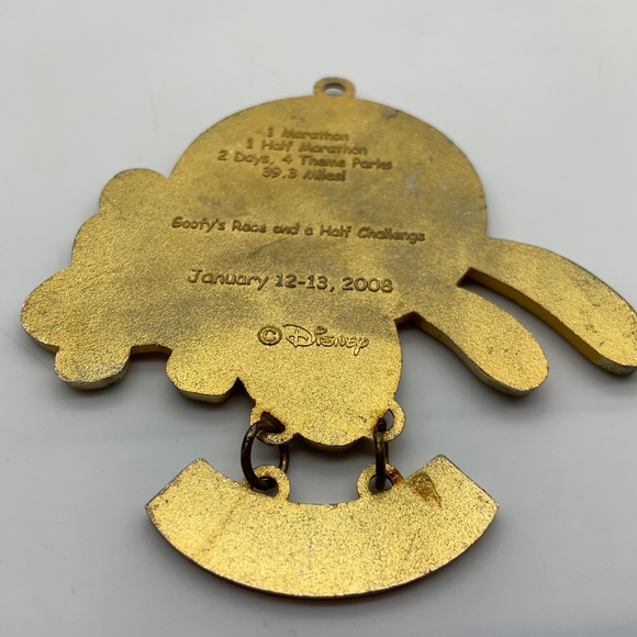 Disney | Accents | Disney Goofys Race And A Half Challenge 208 Gold ...